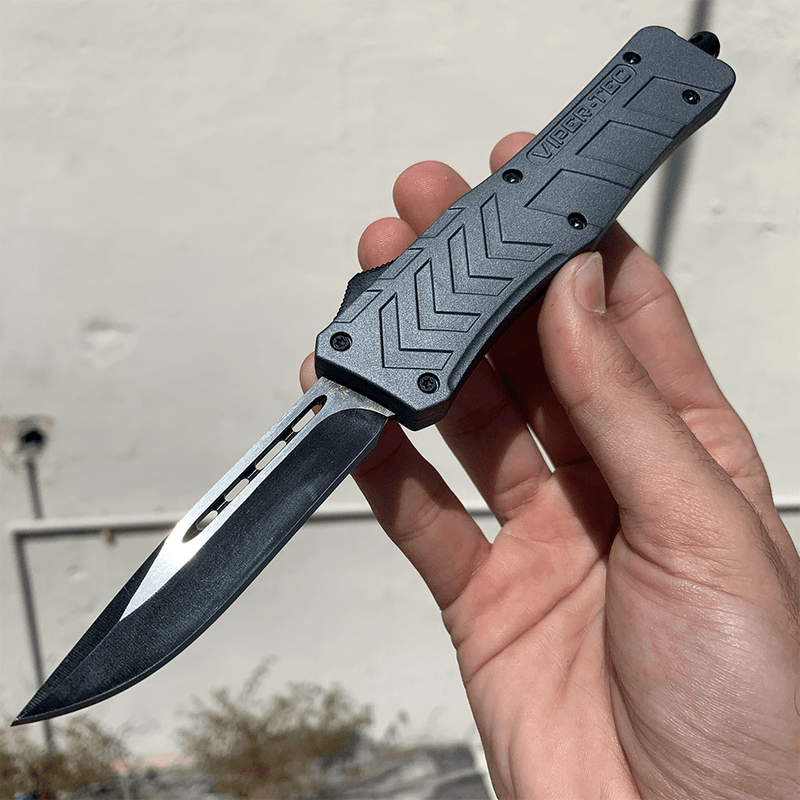 Medium VF-1 D/A OTF Knife - Grey